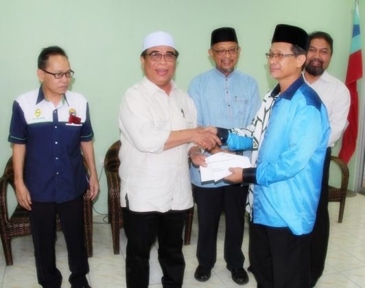 Yahya serah sumbangan moreh untuk Ramadhan | BORNEONEWS.NET