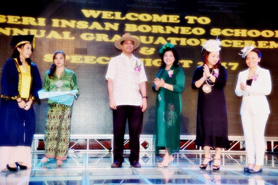 Seri Insan Sabah’s first school to implement Interactive Textbook ...