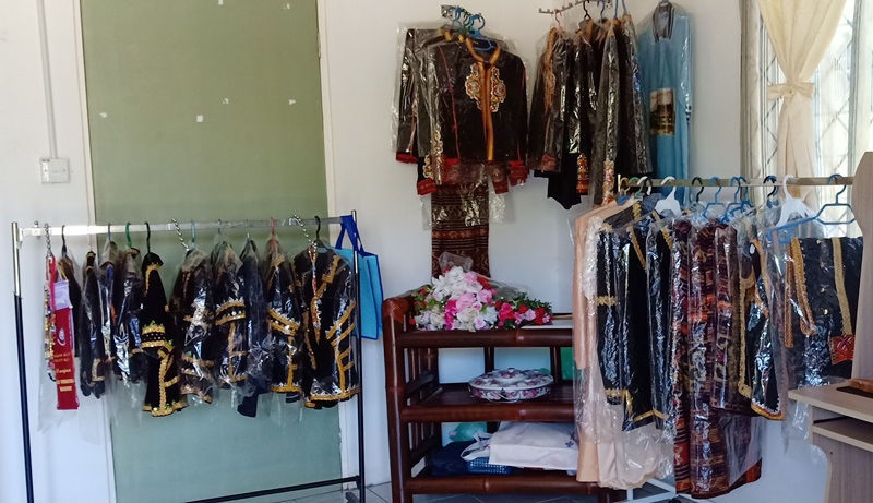 A Lotud and tree house in Tuaran | BORNEONEWS.NET